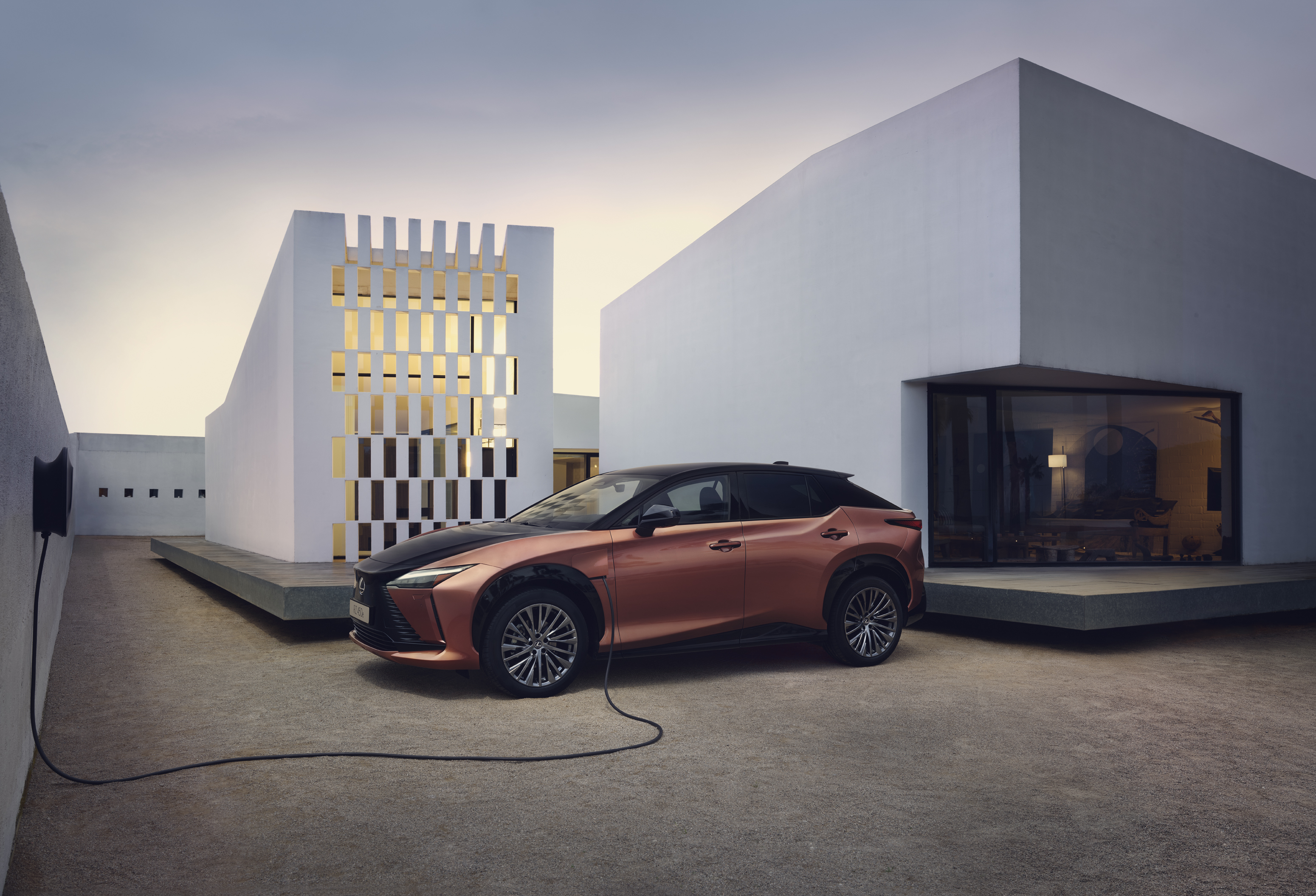 Lexus Media
